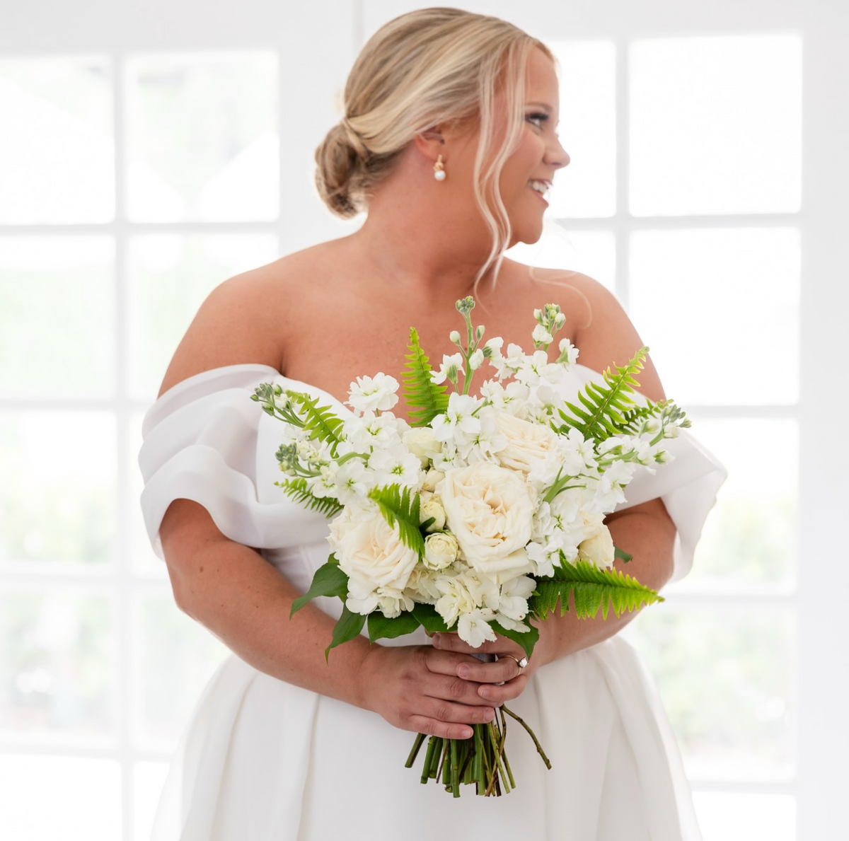 How to Choose the Perfect Wedding Flowers – Lanier Hays Design
